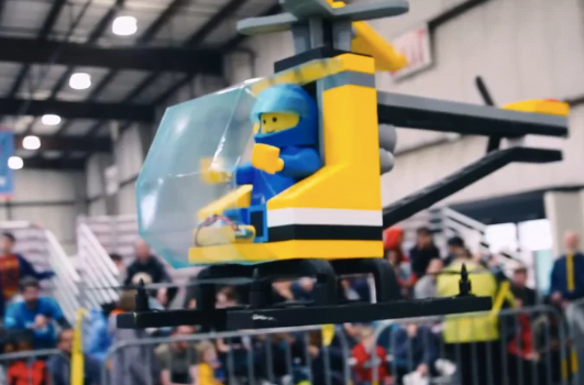夢想成真! 會飛的Lego直升機!? - SearchingC